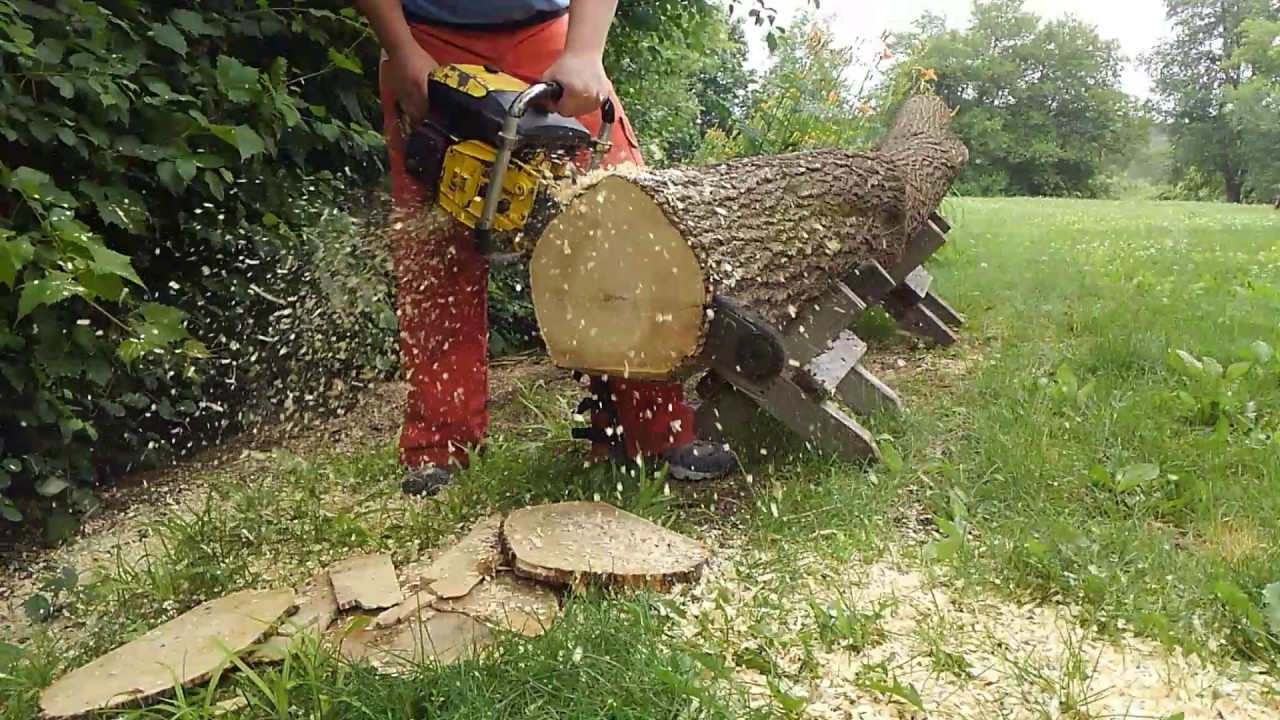 McCulloch Super Pro 125C SP125C Chainsaw chain saw - YouTube