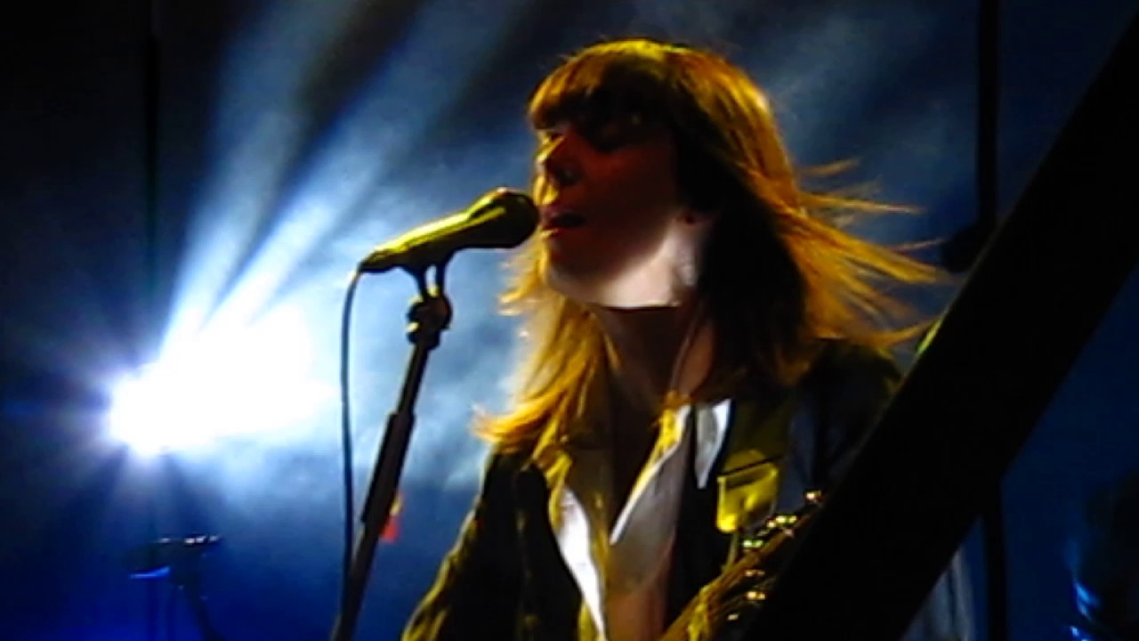 Cristina Donà " Nido " - Bologna 2017 - YouTube