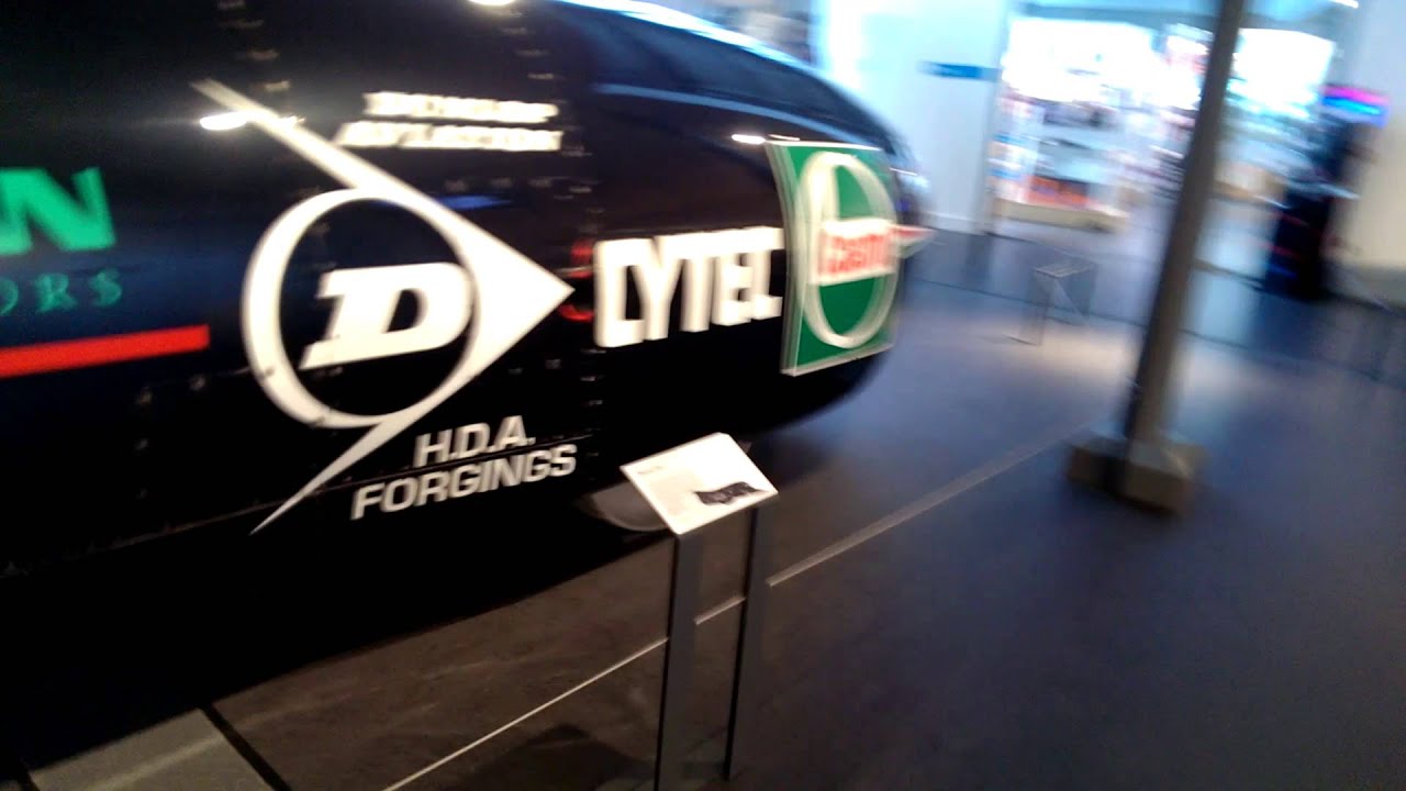 Thrust SSC super sonic car - worlds fastest car 763 mph - YouTube