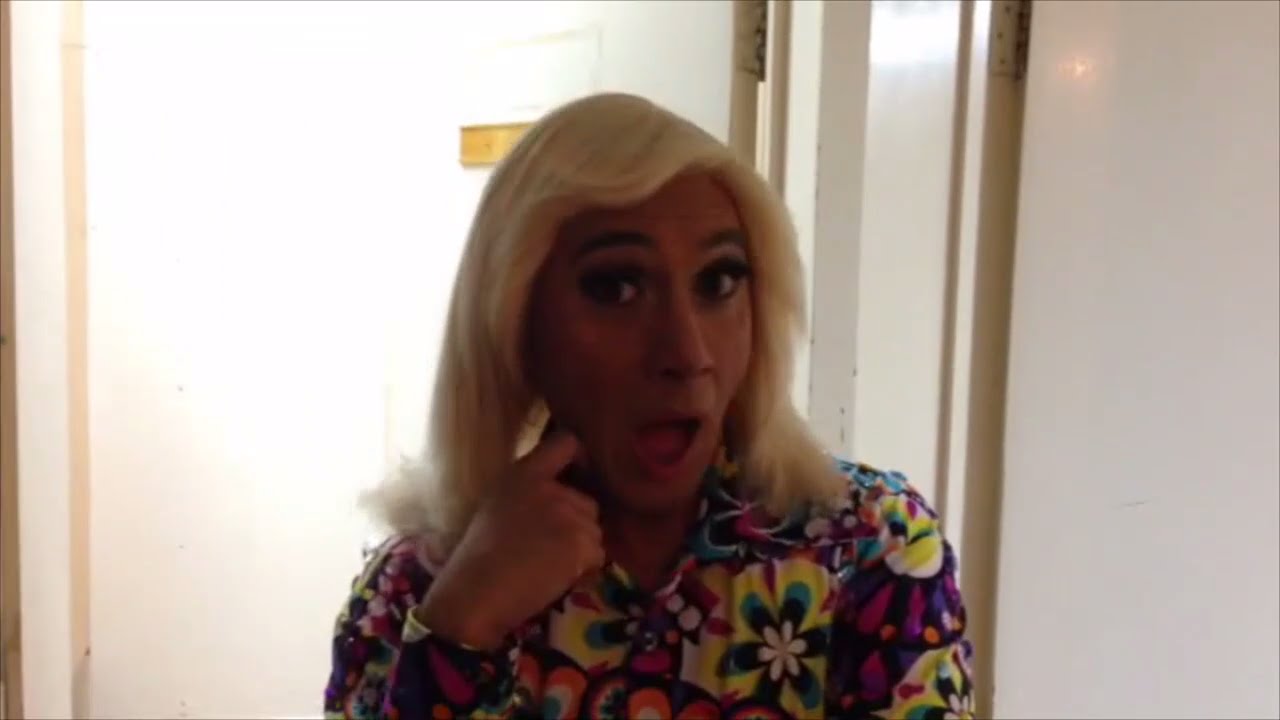 Maniguis feat La Coloreteada - YouTube