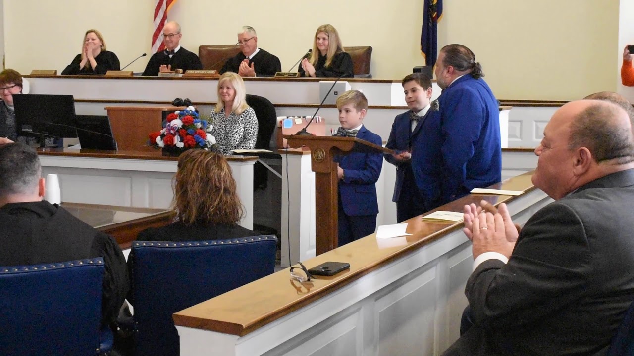 Jean Foschi swearing in ceremony Dec 27, 2019 - YouTube