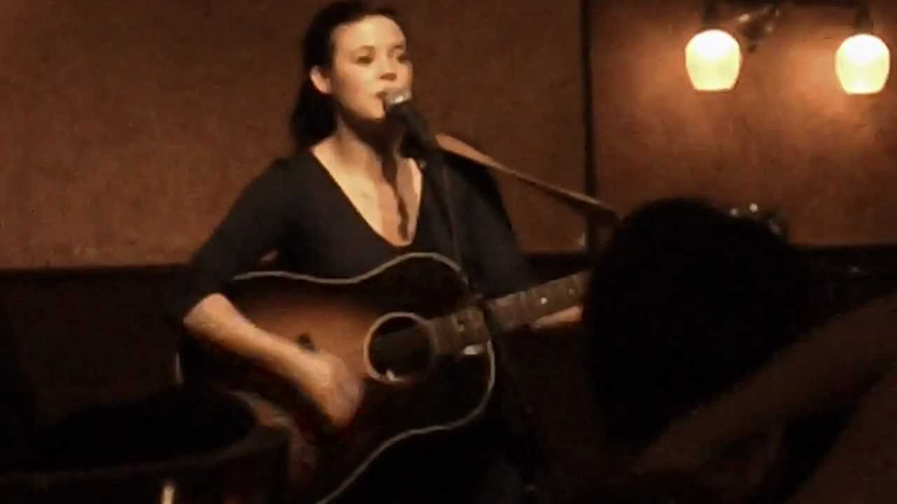 Emily Earle - Firefly (live) Cafe Vivaldi 2/15/12 NYC - YouTube