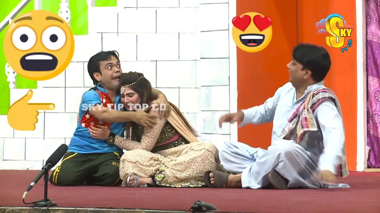 Vicky Kodu and Shazeb Mirza with Shokat Rangeela | Stage Drama Ik Wohti ...