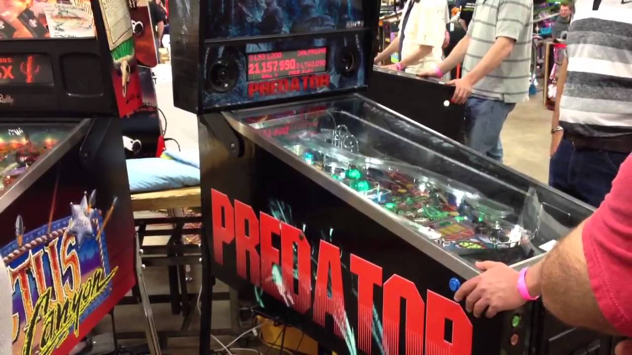 Predator Pinball Machine - YouTube