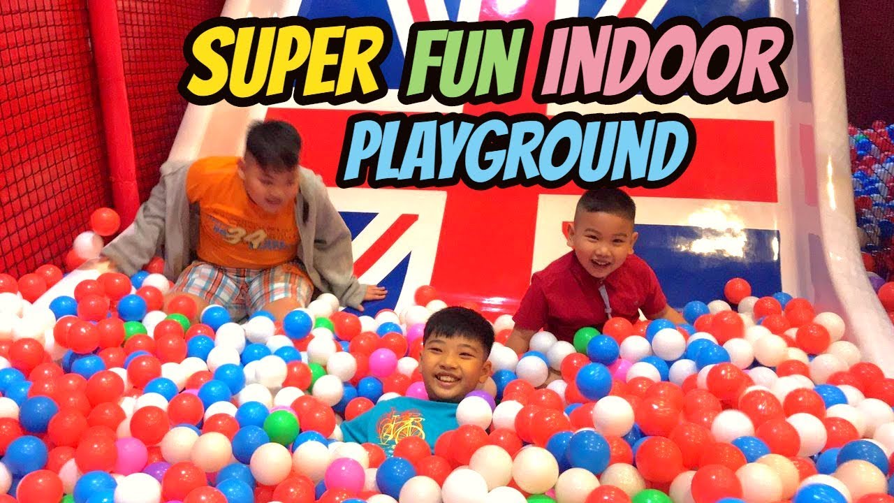 Indoor Playground Family Fun Play Area Learn Colors with Funny Kids ...