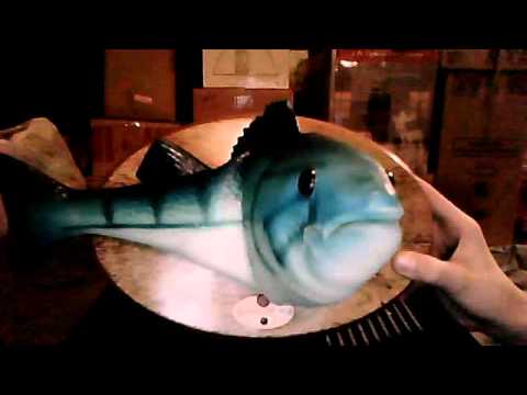 FRANKIE THE FISH the singing McDonalds fish. - YouTube