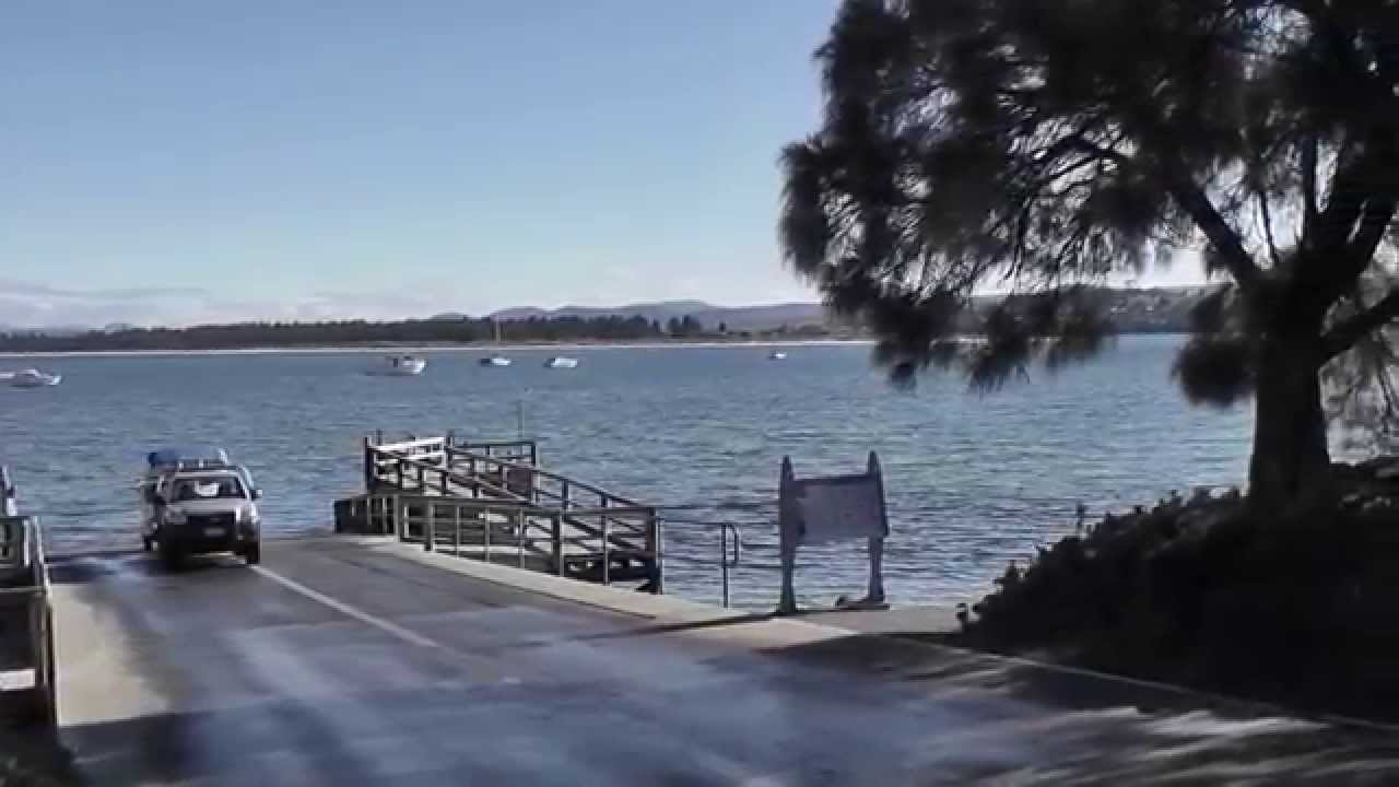 Dodges Ferry Boat Ramp - YouTube