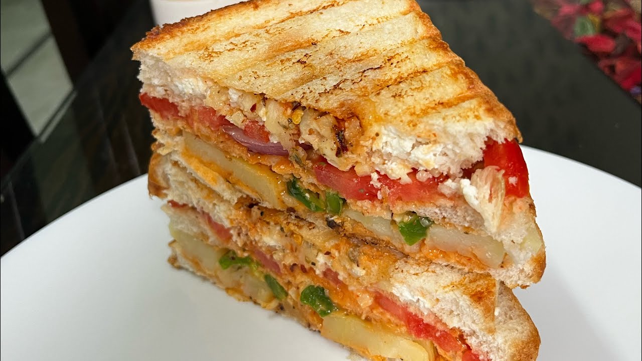 जंगली सैंडविच बनाये आसान तरीक़े से | Jangali sandwich | Bombay satreat ...