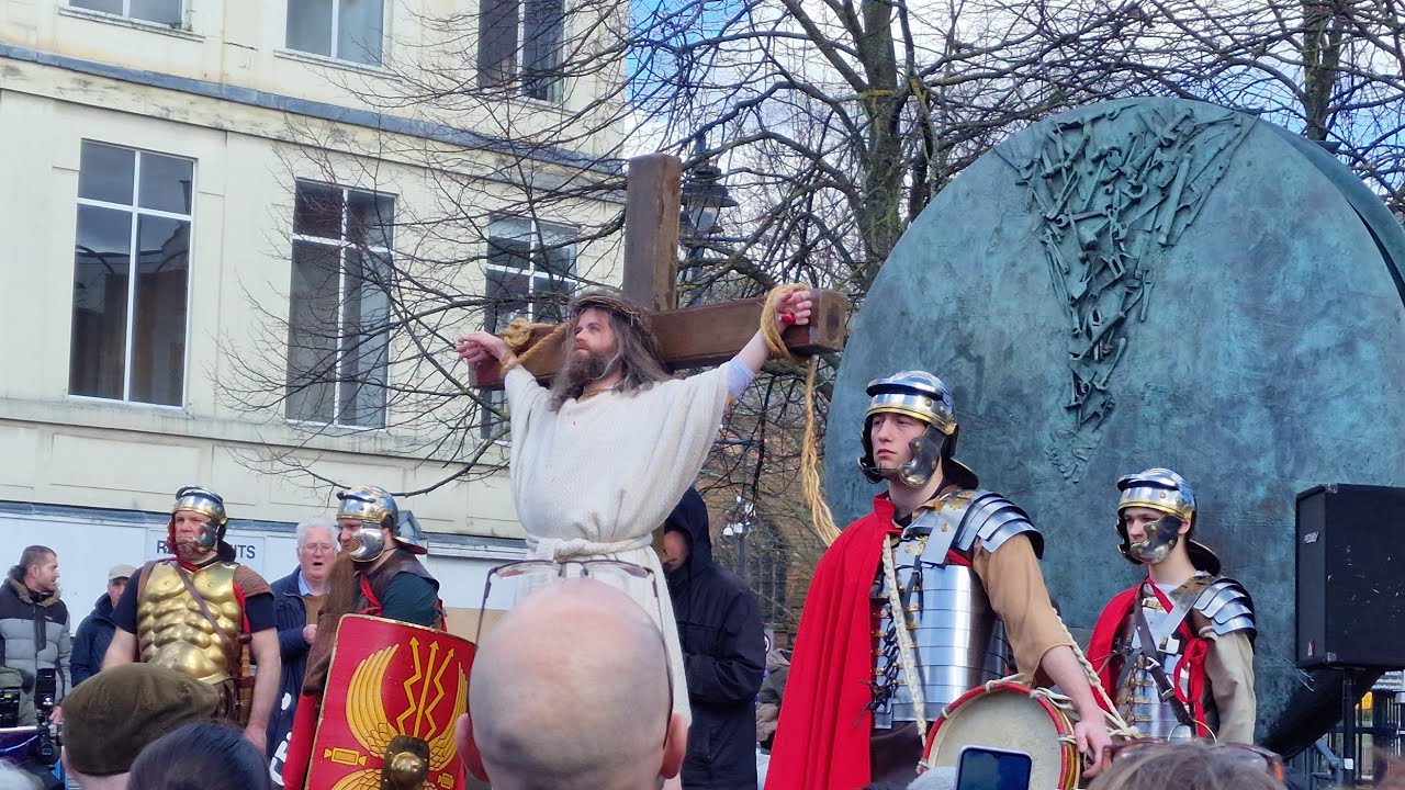 Jesus crucifixion Geet Zaboor - YouTube