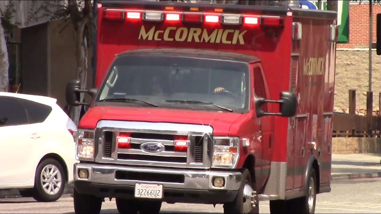 McCormick Ambulance 285 responding - YouTube