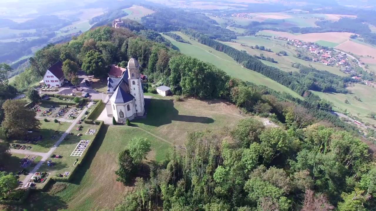 Der Rechberg im Sonnenschein - YouTube