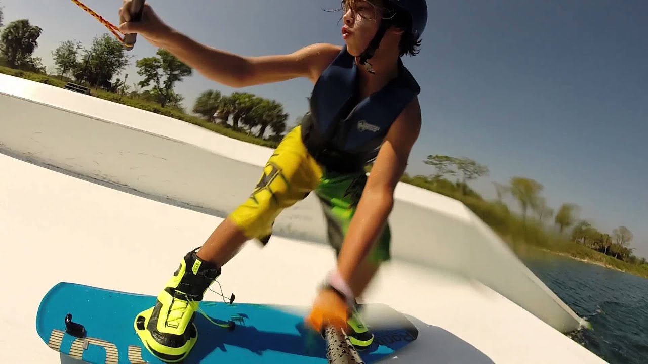 Ski Rixen Shreddin' - YouTube