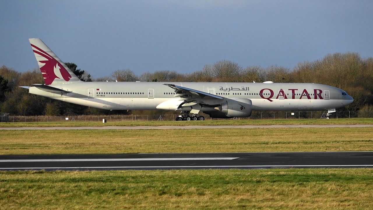 Qatar Airways A7-BAZ Boeing 777-3DZ ER QR27 Doha DOH To Manchester MAN ...