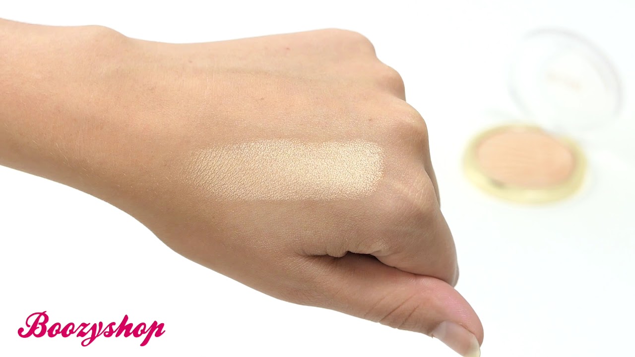 Milani Instant Glow Powder Dayglow - YouTube