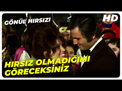 Huriye, Hırsızlık Şüphesiyle Üstünü Aratıyor! | Gönül Hırsızı Filmi En İyi Sahneler