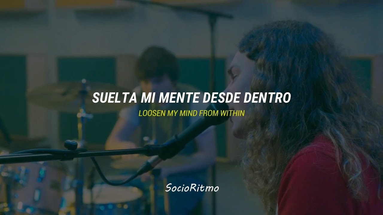 Mrs Magic Live /Sub español - Lyrics/ - Strawberry Guy - YouTube