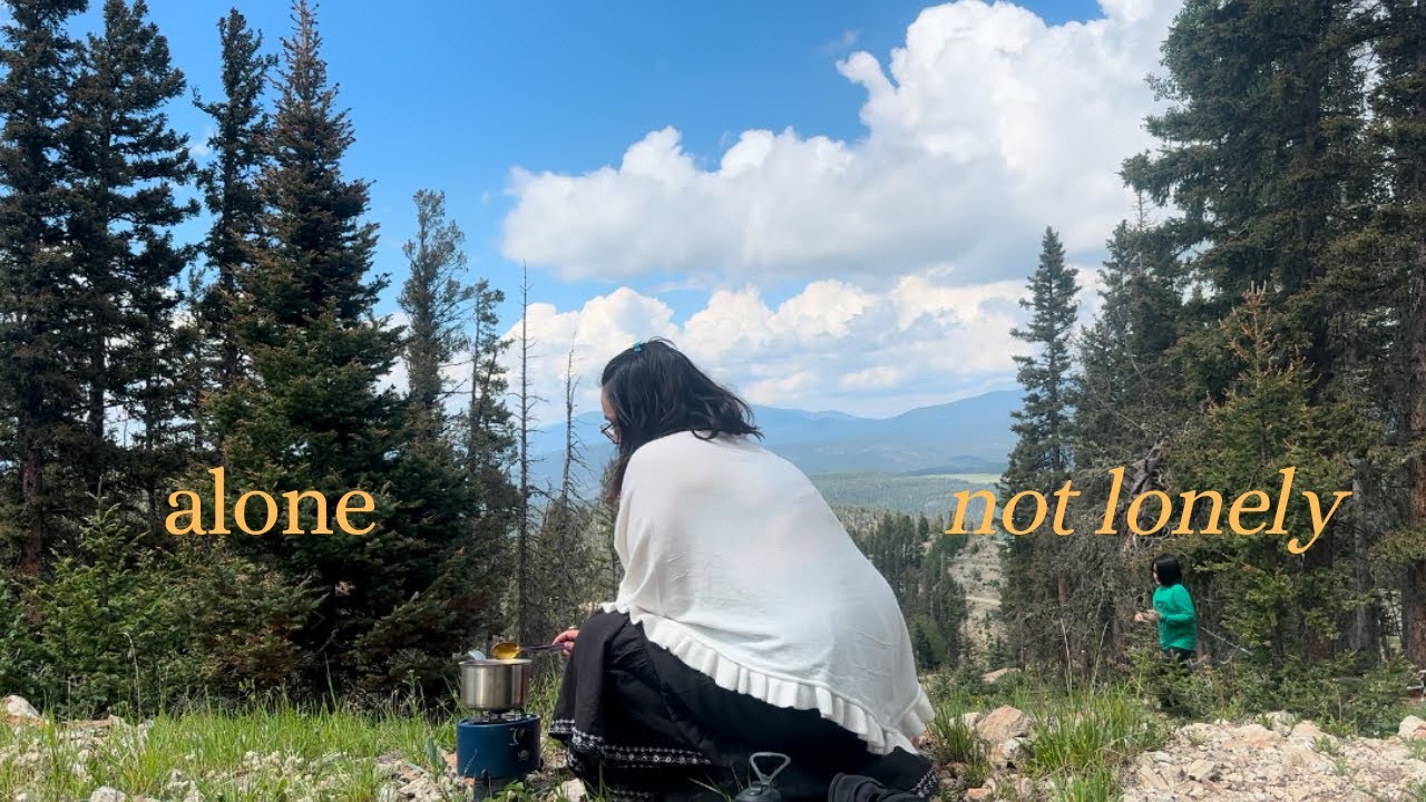 Is nomad life lonely? | feeling whole on my own while traveling as a ...