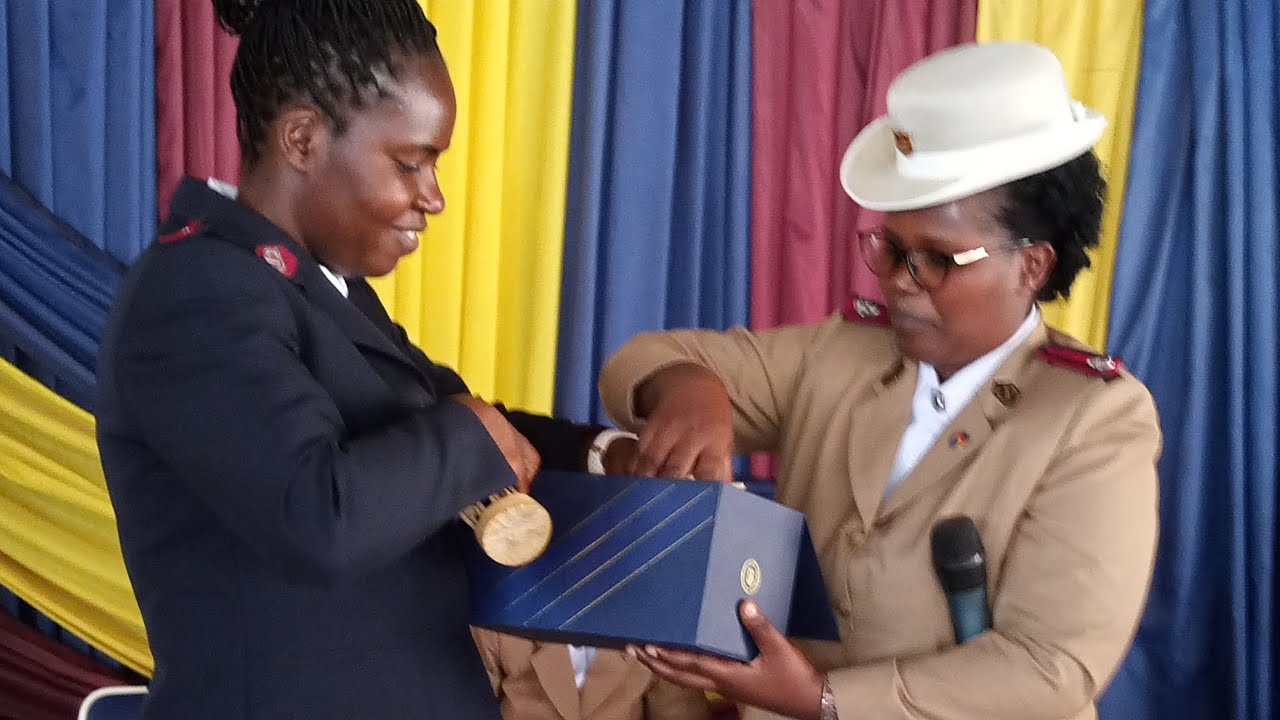 MAJOR JEANNETT TURIKUMANA YATEMBEREJE CAPTAIN T, U RWANDA AKORESHEJE ...