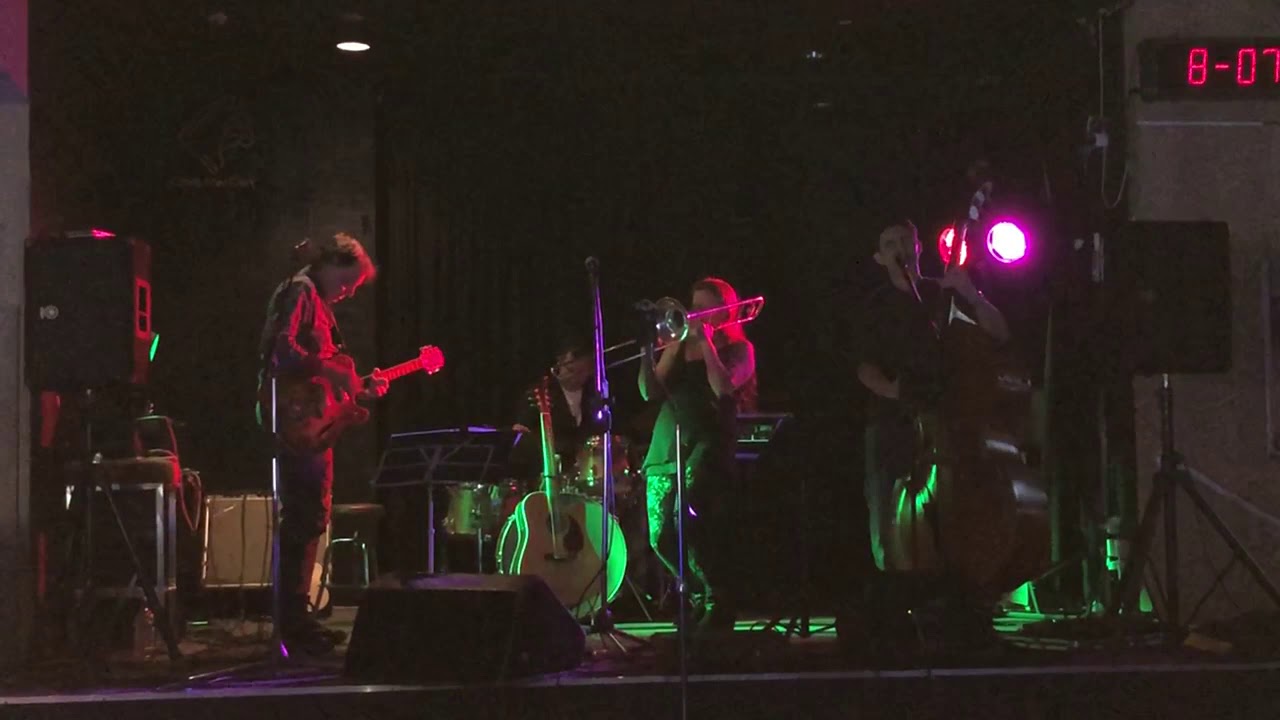 Trombone Kellie Gang 'Love Don't Love Nobody' - YouTube
