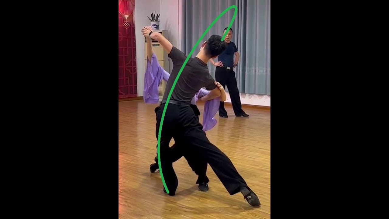 孫煜龍 李金銘 060122 Passing Natural Turn 舞序 - YouTube