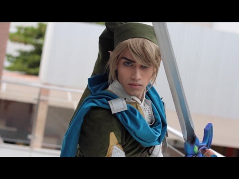 Link Cosplay From the Legend of Zelda - YouTube