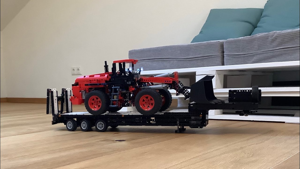 LEGO Technic flat bed trailer with wheelloader - YouTube