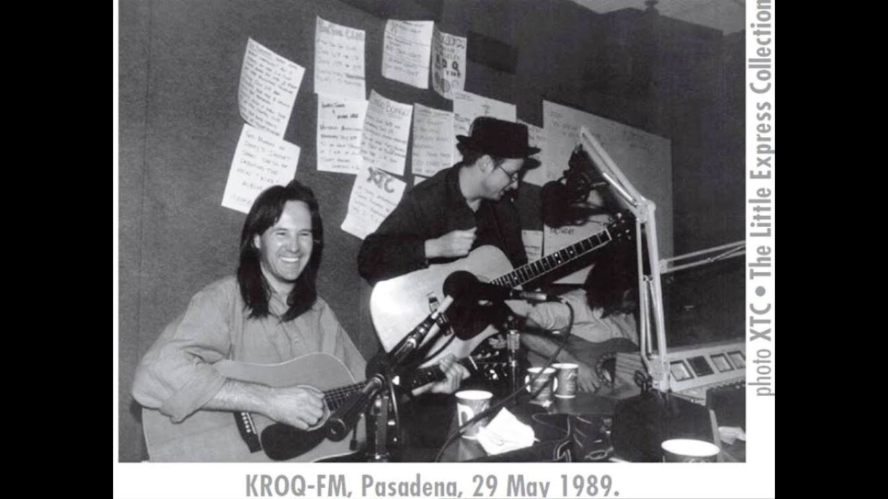 XTC - Live On KROQ - FM - Pasadena 29 May 1989 - YouTube