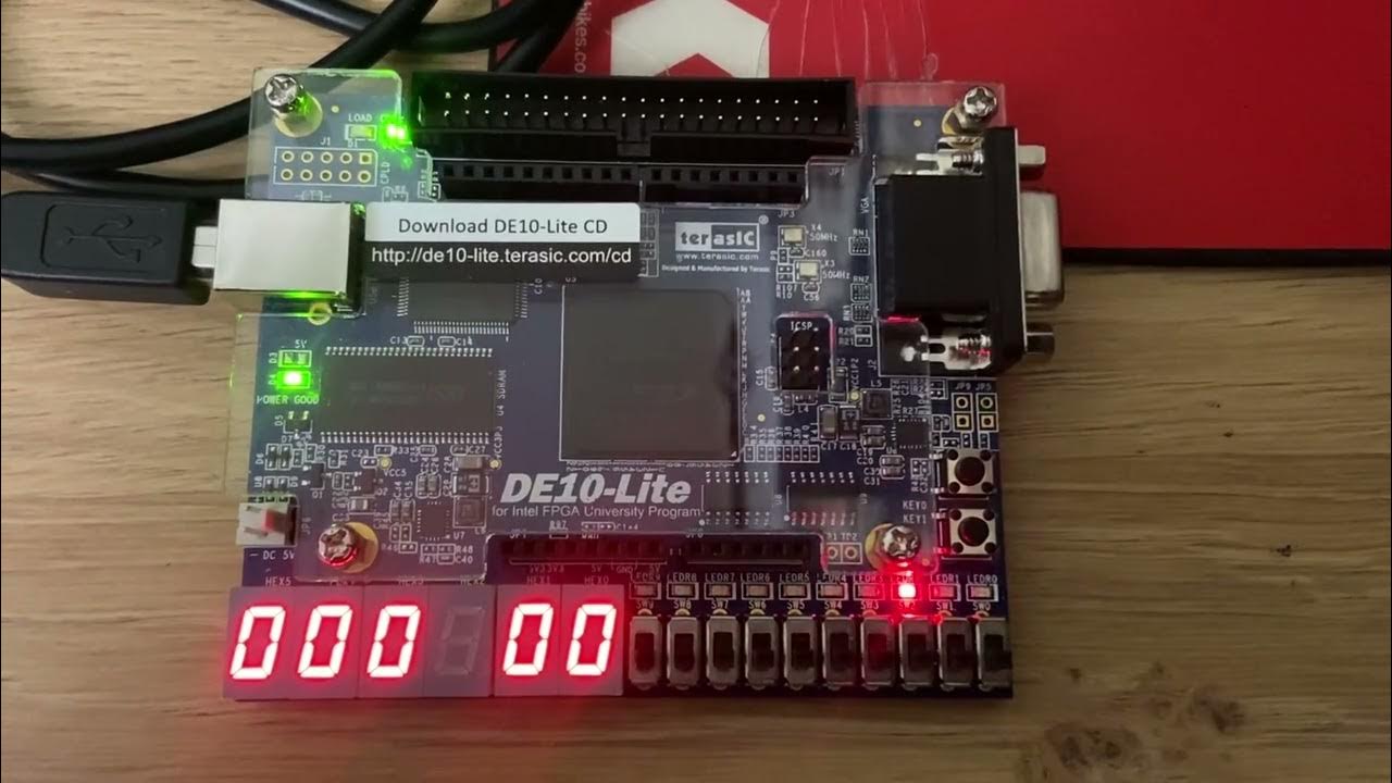 FPGA DE10Lite 4bit computer default activity “Knight rider” effect - YouTube