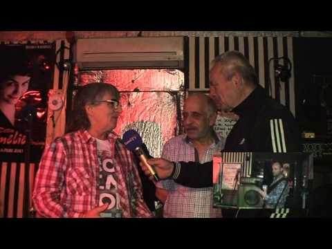 Sefer Beyenal arkadaşlarıyla nostaljiyi yaşatıyor