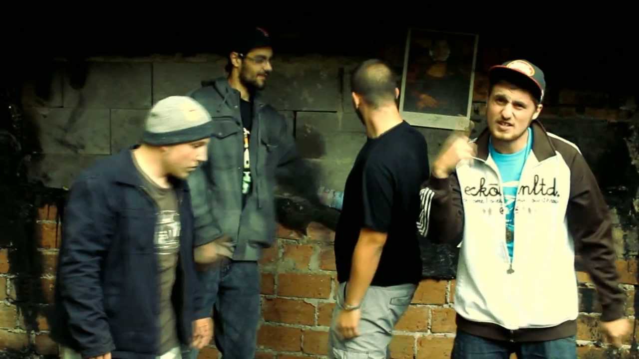 TAK HONEM - VĚC MAKROPULOS (OFFICIAL VIDEO) - YouTube