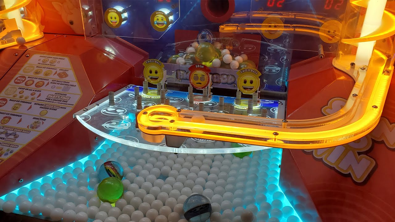 We NEVER Seen This Arcade Game Before! - YouTube