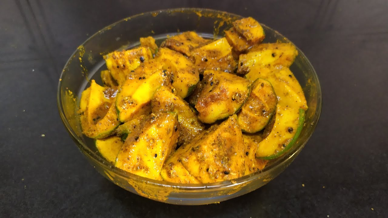 Aachar/Pickle Recipellआम का अचार,एक बार अचार बनाये तो सालों साल खाये ...