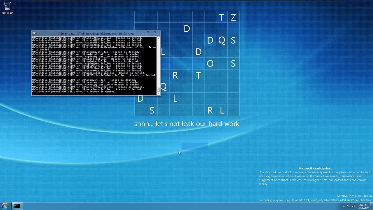 Destroying Windows 8 Build 8032! - YouTube