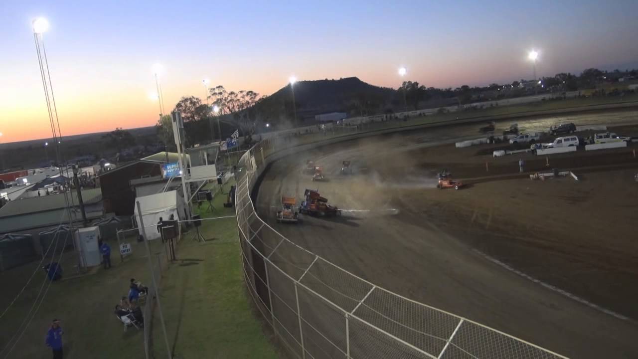 Stockcars: Big Finish Line Crash - YouTube