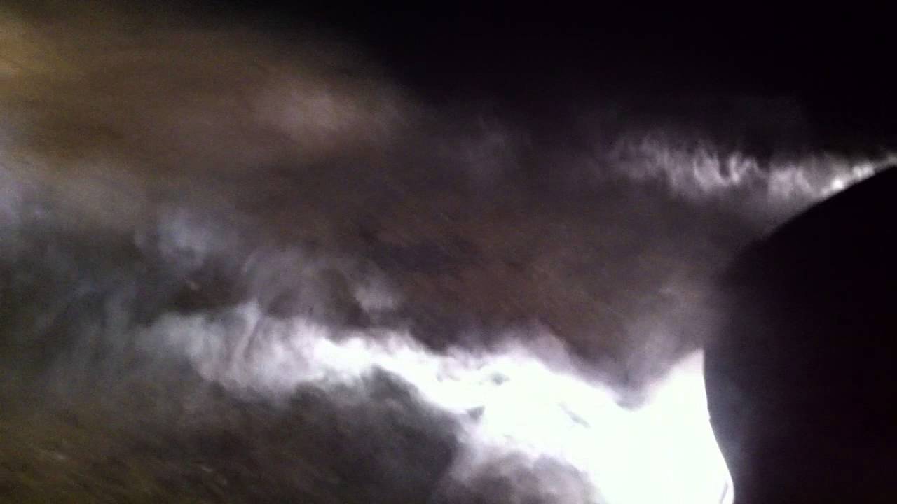 Volkswagen Touran [webasto smoke] - YouTube