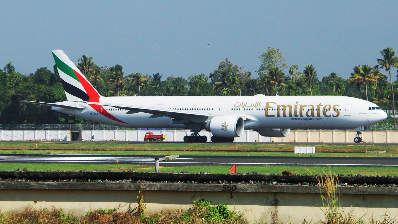 Emirates [EK531] Boeing 777 Taxi, Take Off At Cochin International ...