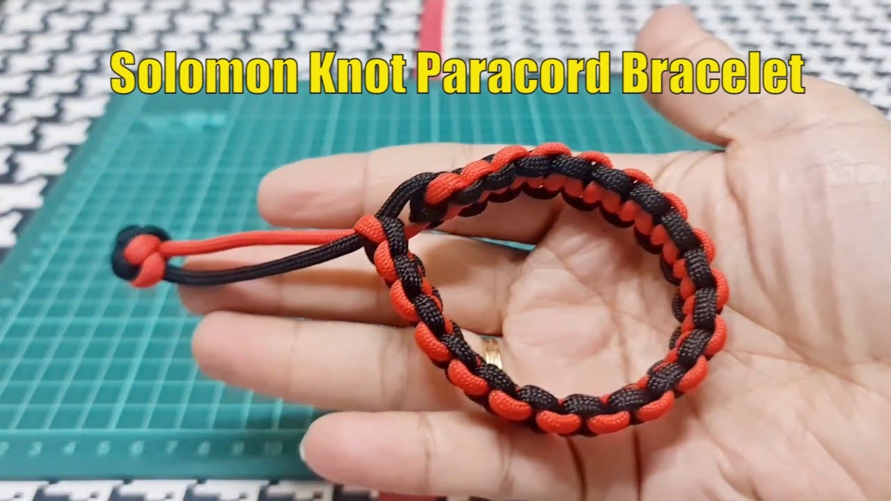 How to make a Solomon Knot Paracord Bracelet with just one strand - YouTube