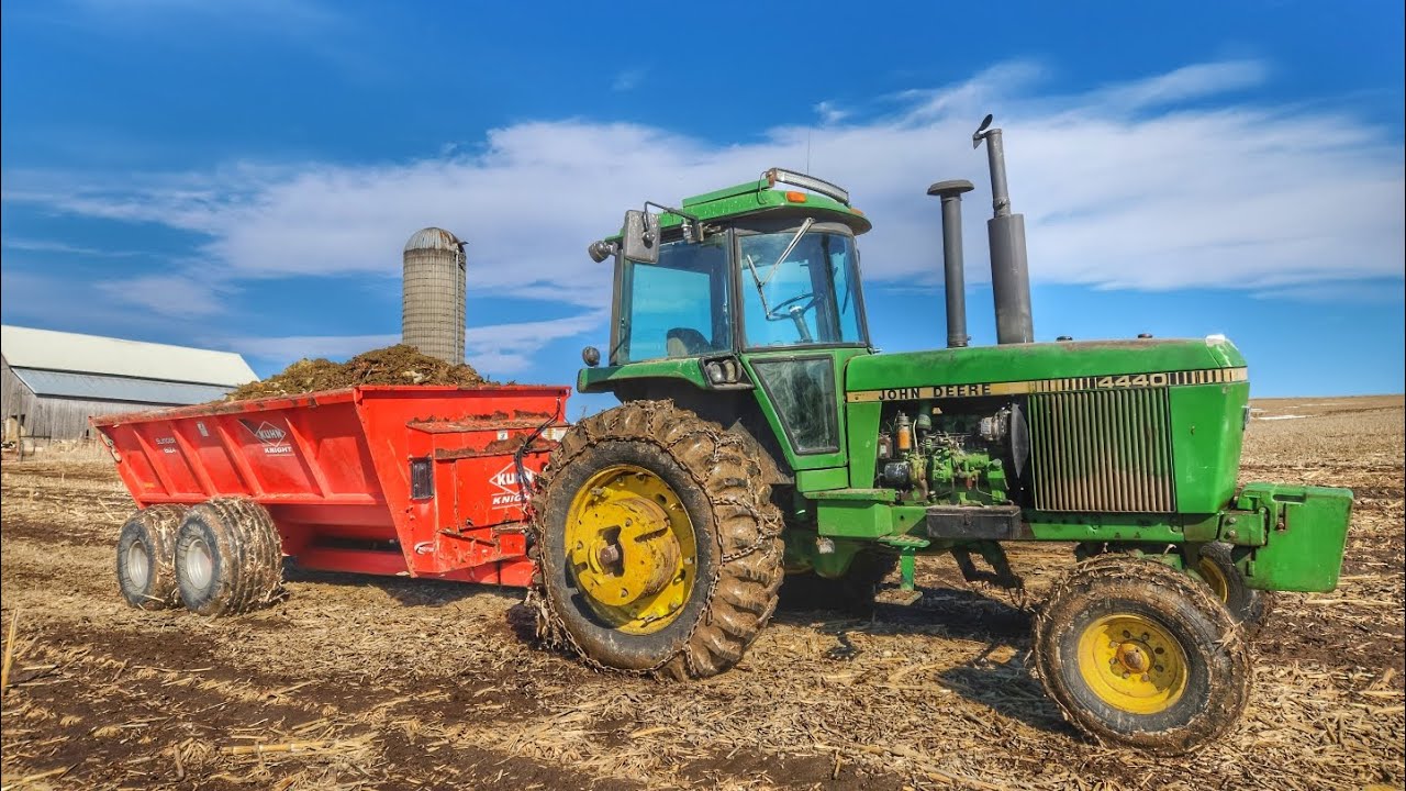 Hauling Manure with the New to Us Slinger - YouTube