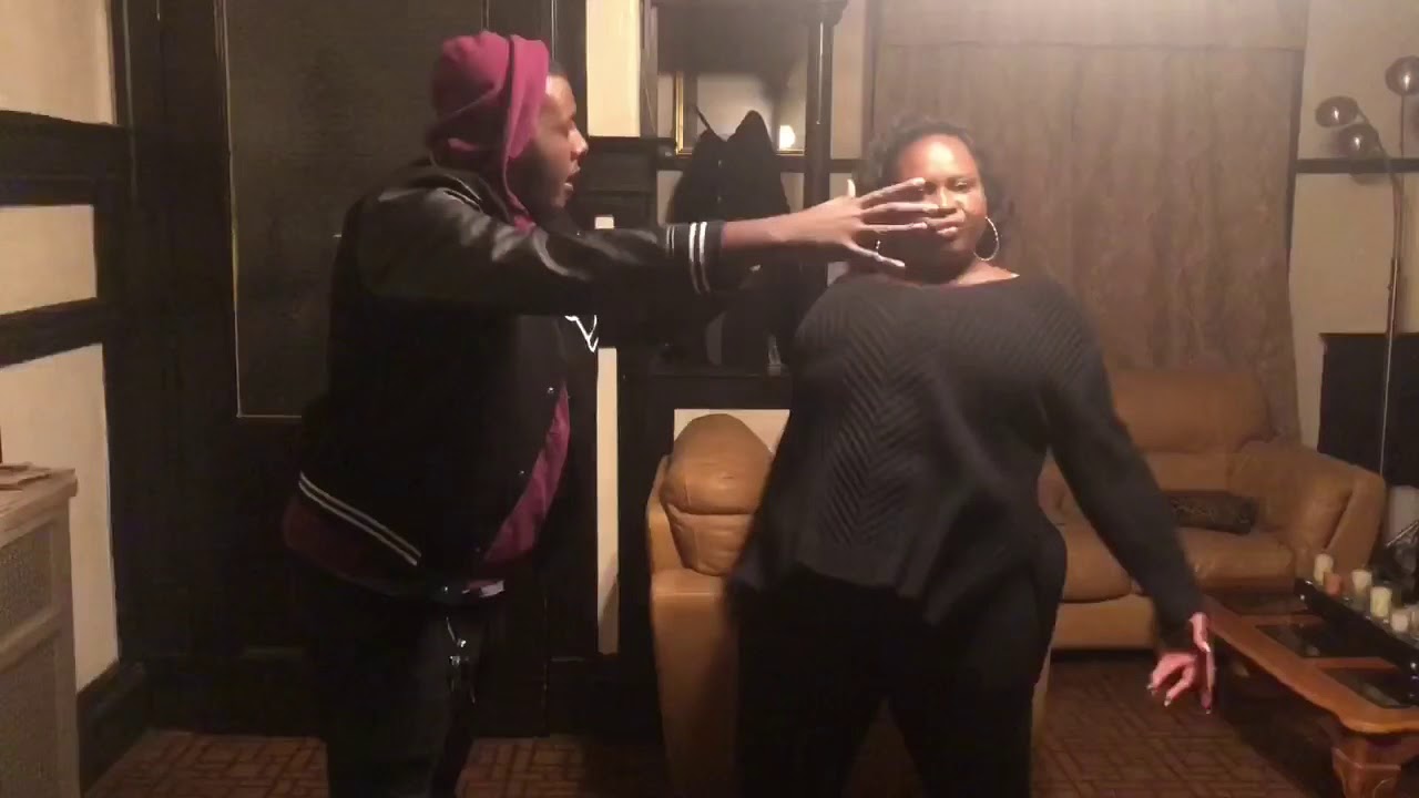 Couples Dance Battles Be Like - YouTube