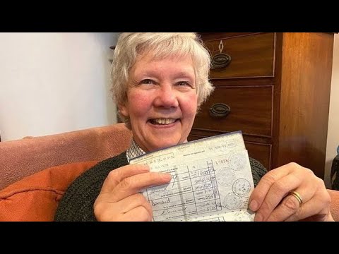 Mum tracks down lost bank account after 60 years to find its worth ...