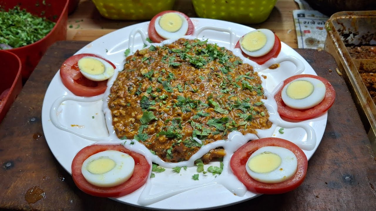New video // Egg sikandar special gravy // item Recipe food and DHOLKA ...