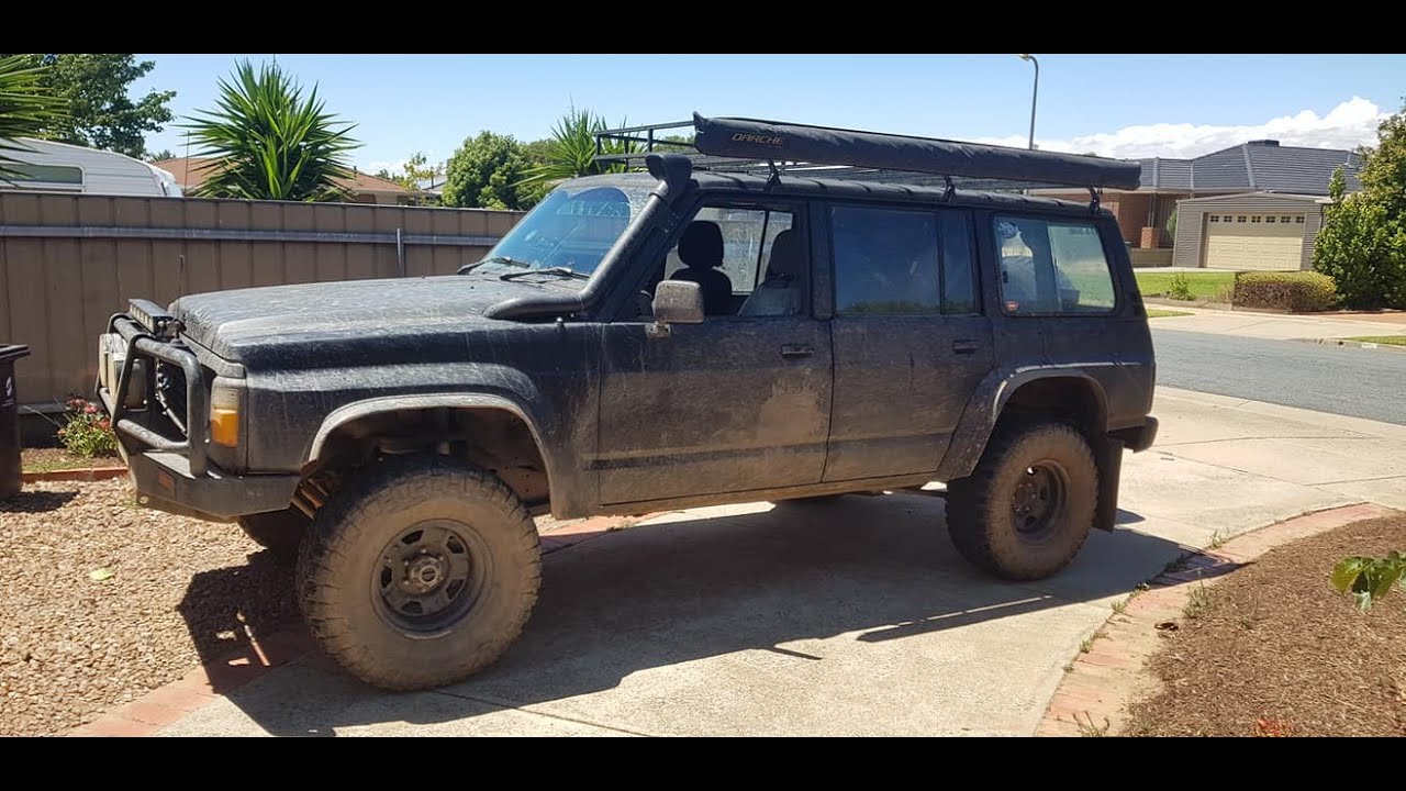 fitting the new wiring loom into the rb30 gq Nissan patrol part 2 - YouTube