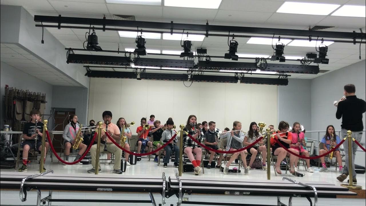 Elementary School Band Playing 'Twinkle Twinkle Little Star' @Van Buren ...