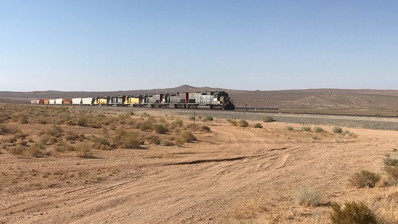 8/7/20 Trona Railway footage in 60 FPS! (Ft. SP tunnel motors working ...