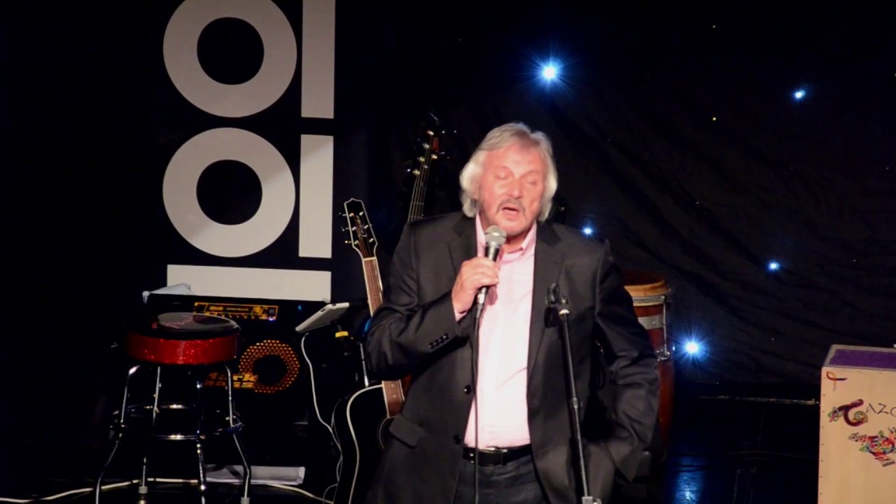 David | Singer | Last Minute Musicians - YouTube