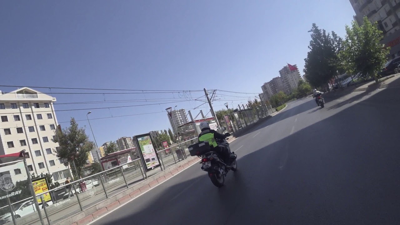 BMW K1200R & R1200GS TAKE OFF - YouTube