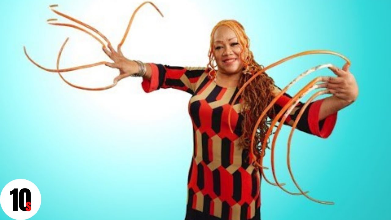 10 People With The Biggest Body Parts In The World - YouTube