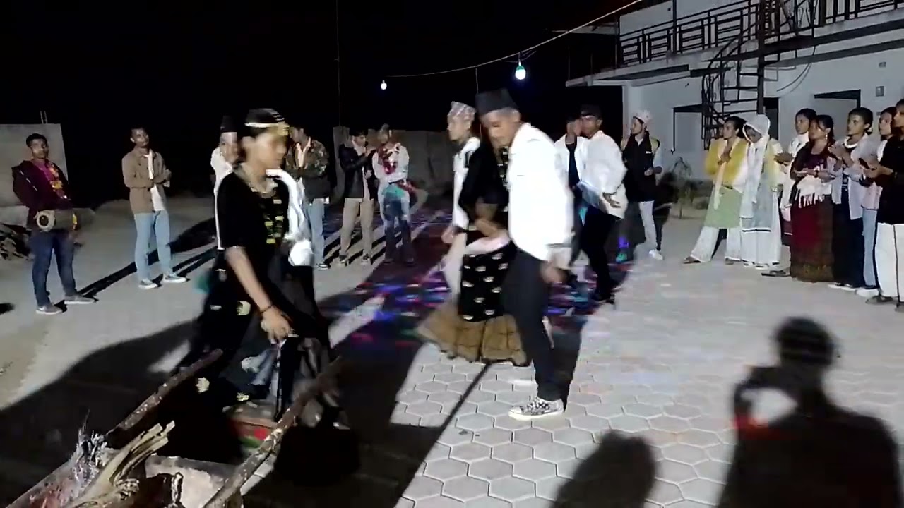 deusi vailo dance program in gavar valley resorts 🕊️ - YouTube