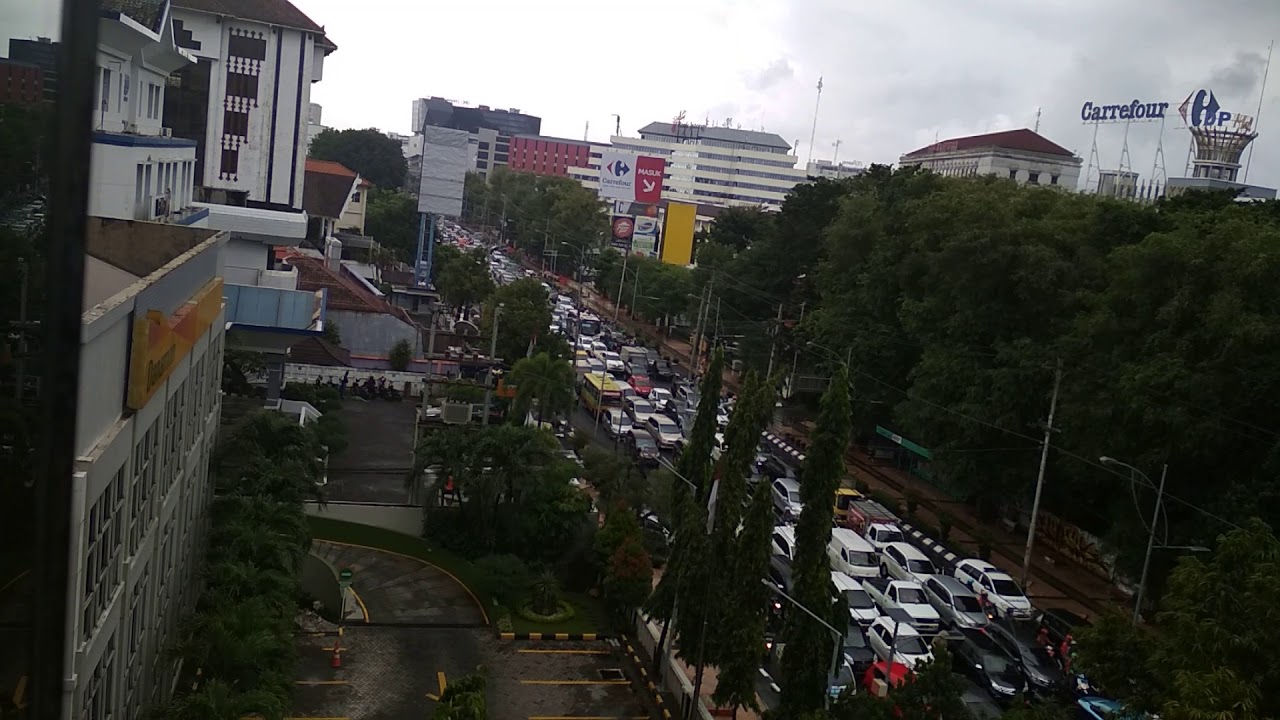 Jl Pemuda Kota Semarang Sering Macet. - YouTube