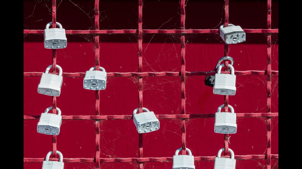 Graph-Anonymized Metrics for JIT Defect Prediction and Impacts of Text ...